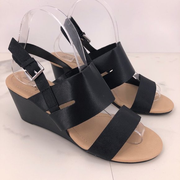 dexflex comfort | Shoes | Nwot Dexflex Comfort Black Faux Leather ...